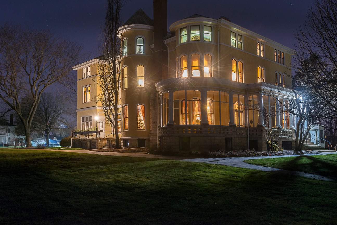 15 Best Things to Do in Moline (IL) - The Crazy Tourist