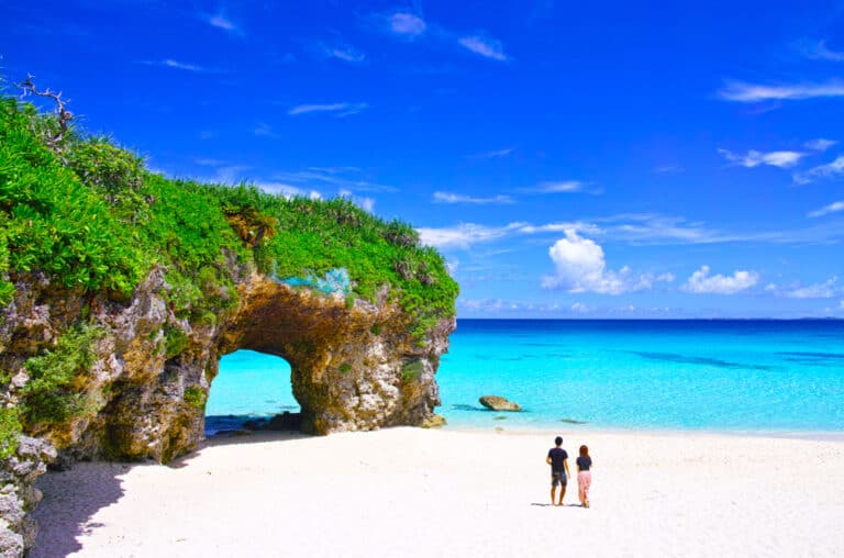 15 Best Beaches In Japan - The Crazy Tourist