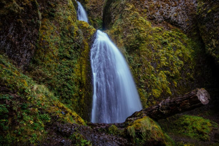 15 Amazing Waterfalls in Oregon - The Crazy Tourist