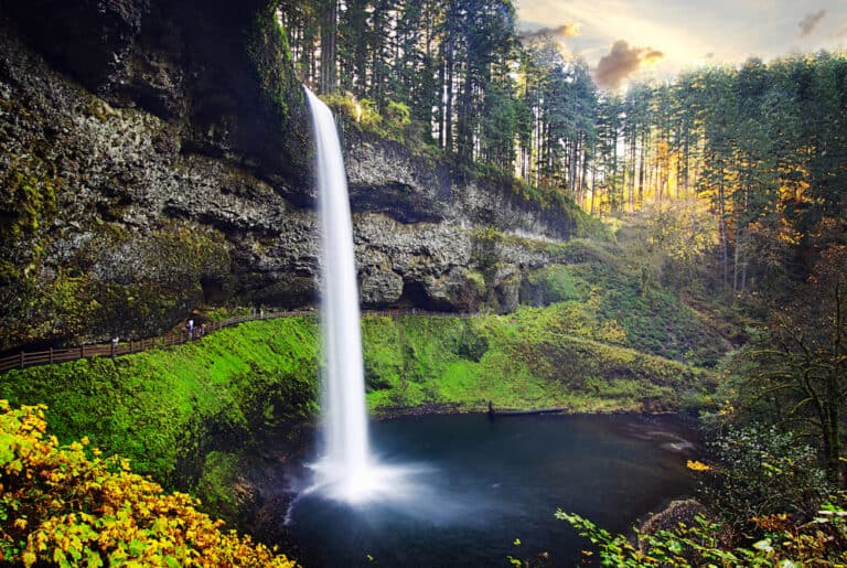 15 Amazing Waterfalls in Oregon - The Crazy Tourist