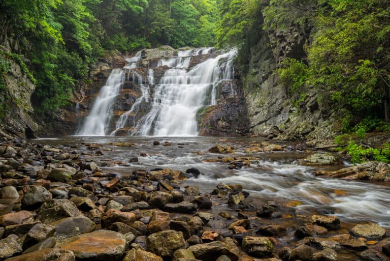 15 Amazing Waterfalls in South Carolina - The Crazy Tourist