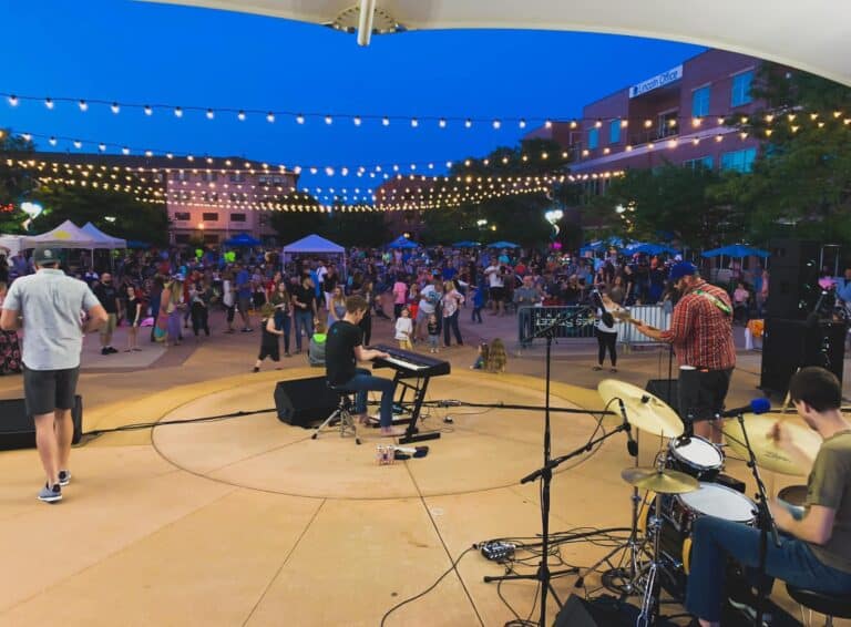 15 Best Things to Do in Moline (IL) - The Crazy Tourist