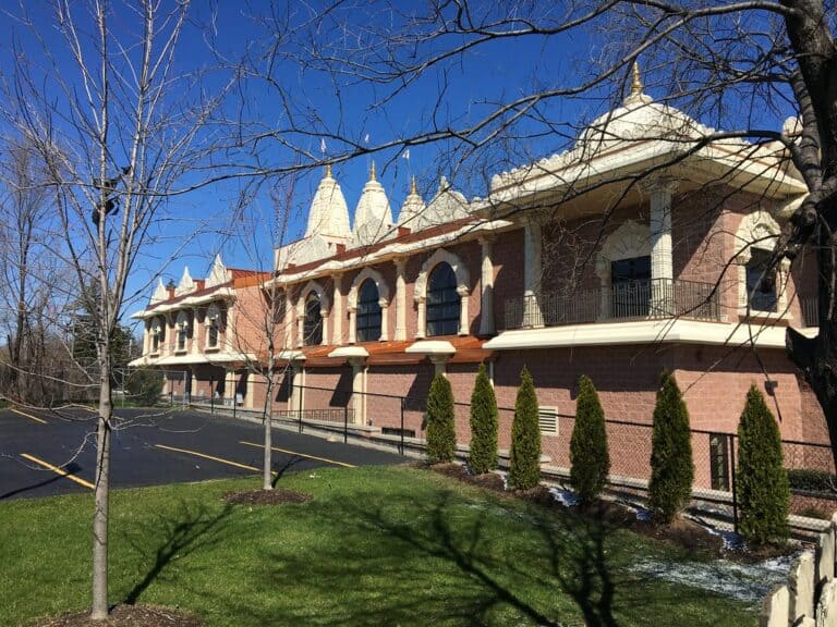 15 Best Things to Do in Streamwood (IL) - The Crazy Tourist