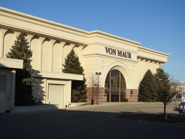 15 Best Things to Do in Downers Grove (IL) - The Crazy Tourist