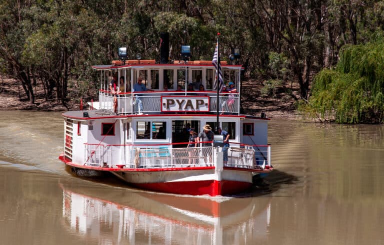 15 Best Things to Do in Swan Hill (Australia) - The Crazy Tourist