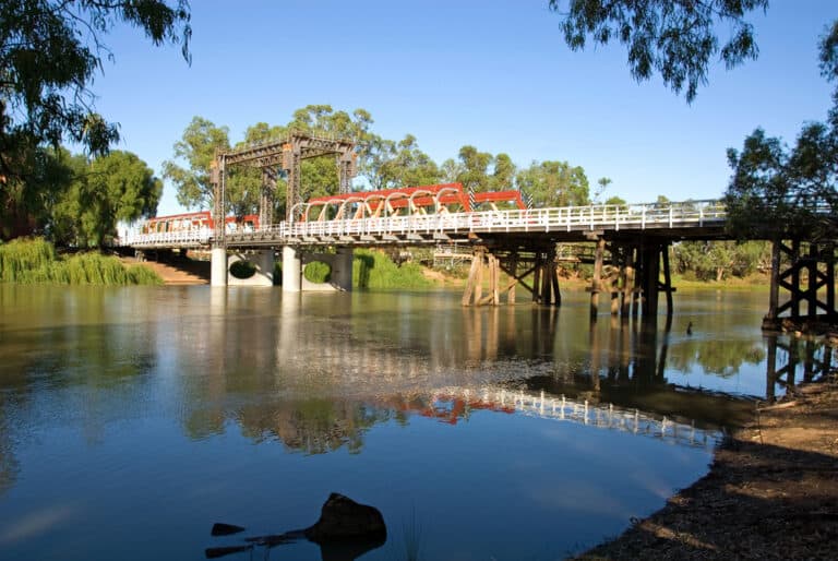 15 Best Things to Do in Swan Hill (Australia) - The Crazy Tourist