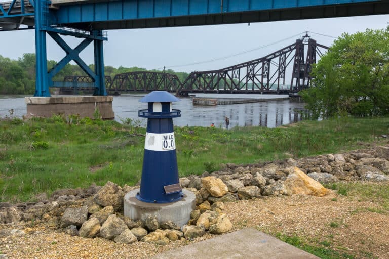 15 Best Things to Do in Clinton (Iowa) - The Crazy Tourist