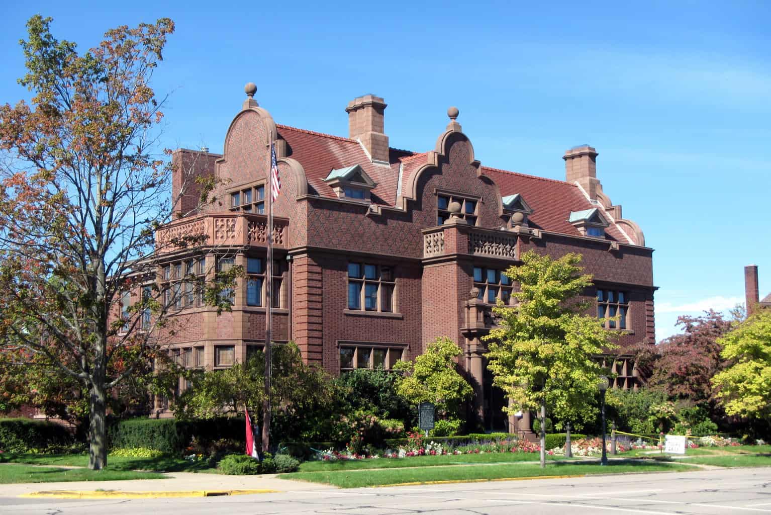 15 Best Things to Do in Michigan City (Indiana) - The Crazy Tourist