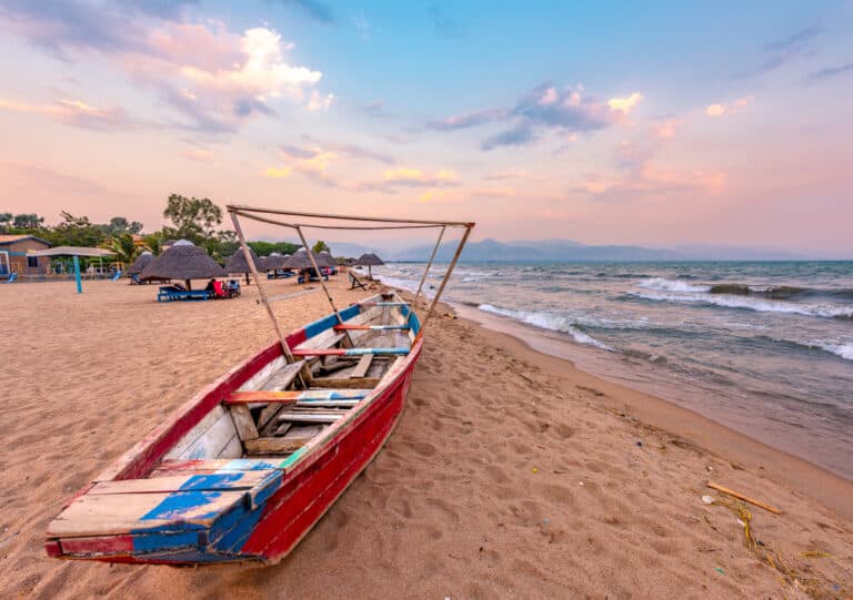 15 Best Places to Visit in Burundi - The Crazy Tourist