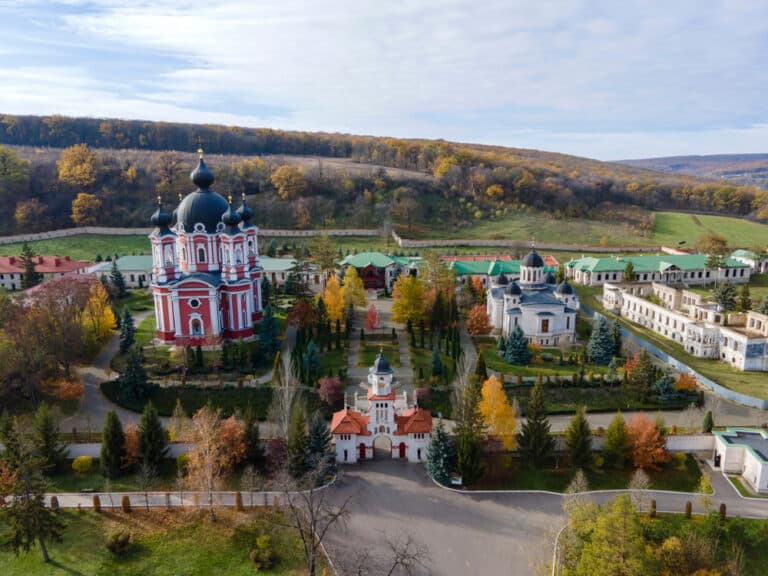 15 Best Places to Visit in Moldova - The Crazy Tourist