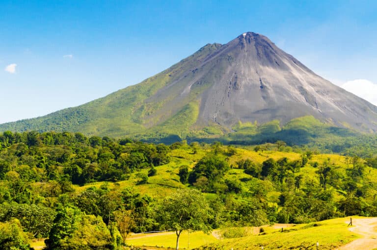 15 Best Places to Visit in Costa Rica - The Crazy Tourist