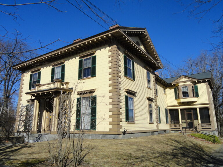 15 Best Things to Do in Groton (MA) - The Crazy Tourist