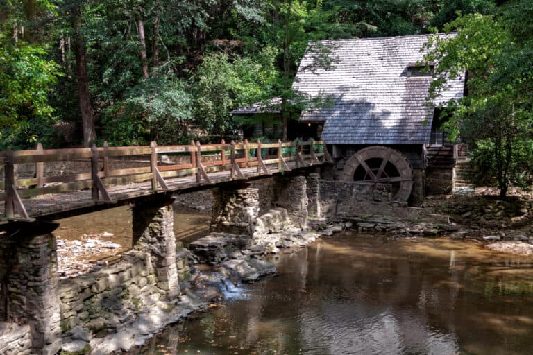 15 Best Things to Do in Mountain Brook (AL) - The Crazy Tourist